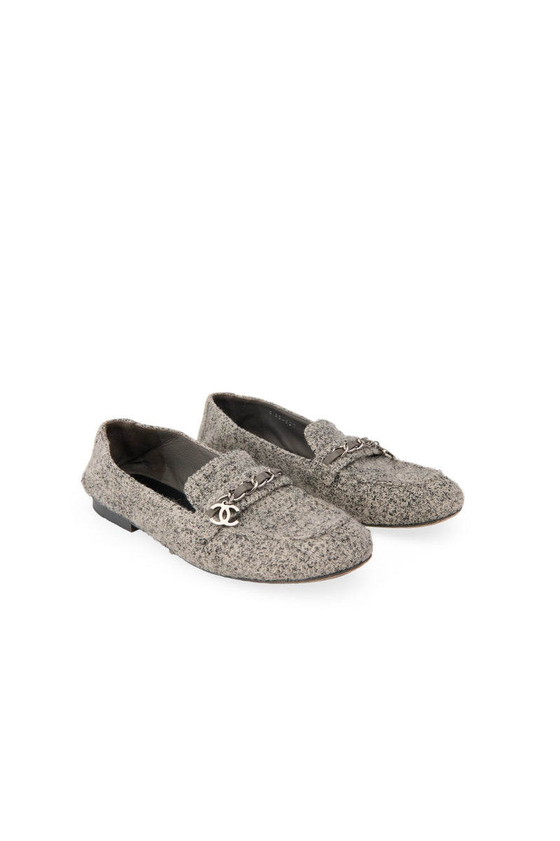 Pre-loved Chanel Tweed Chain Flannel Loafers – Audrey's of Naples